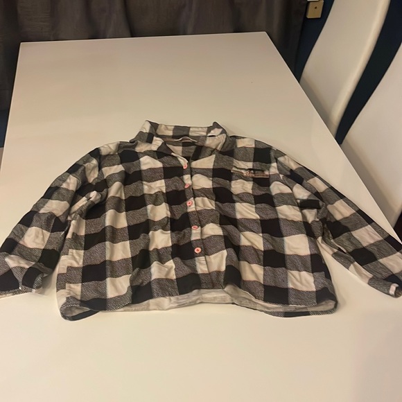 Secret Possessions | Tops | Secret Possessions Large Black And White ...